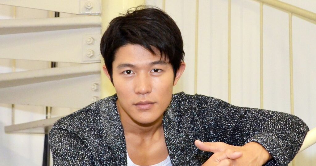 筋トレを始めたのは役への熱意が凄いから！鈴木亮平の筋肉作りを徹底解剖！ - 女性目線で綴る芸能ゴシップブログ、「芸能人斜め目線.com」